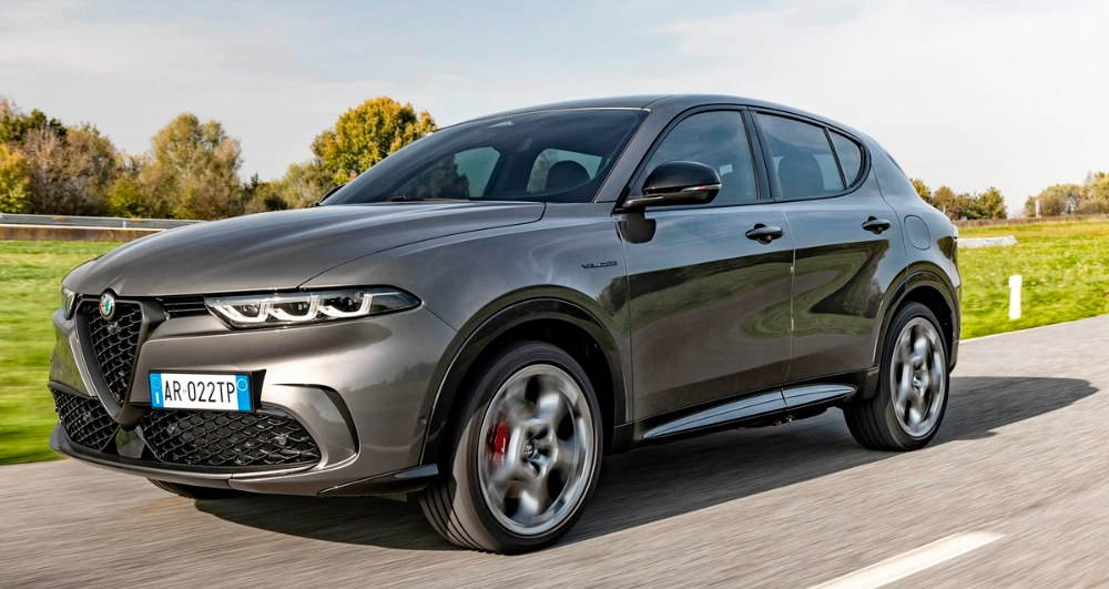 Alfa Romeo Tonale Plug-in Hybrid Q4 – Kompaktní a efektivní | Automobil ...